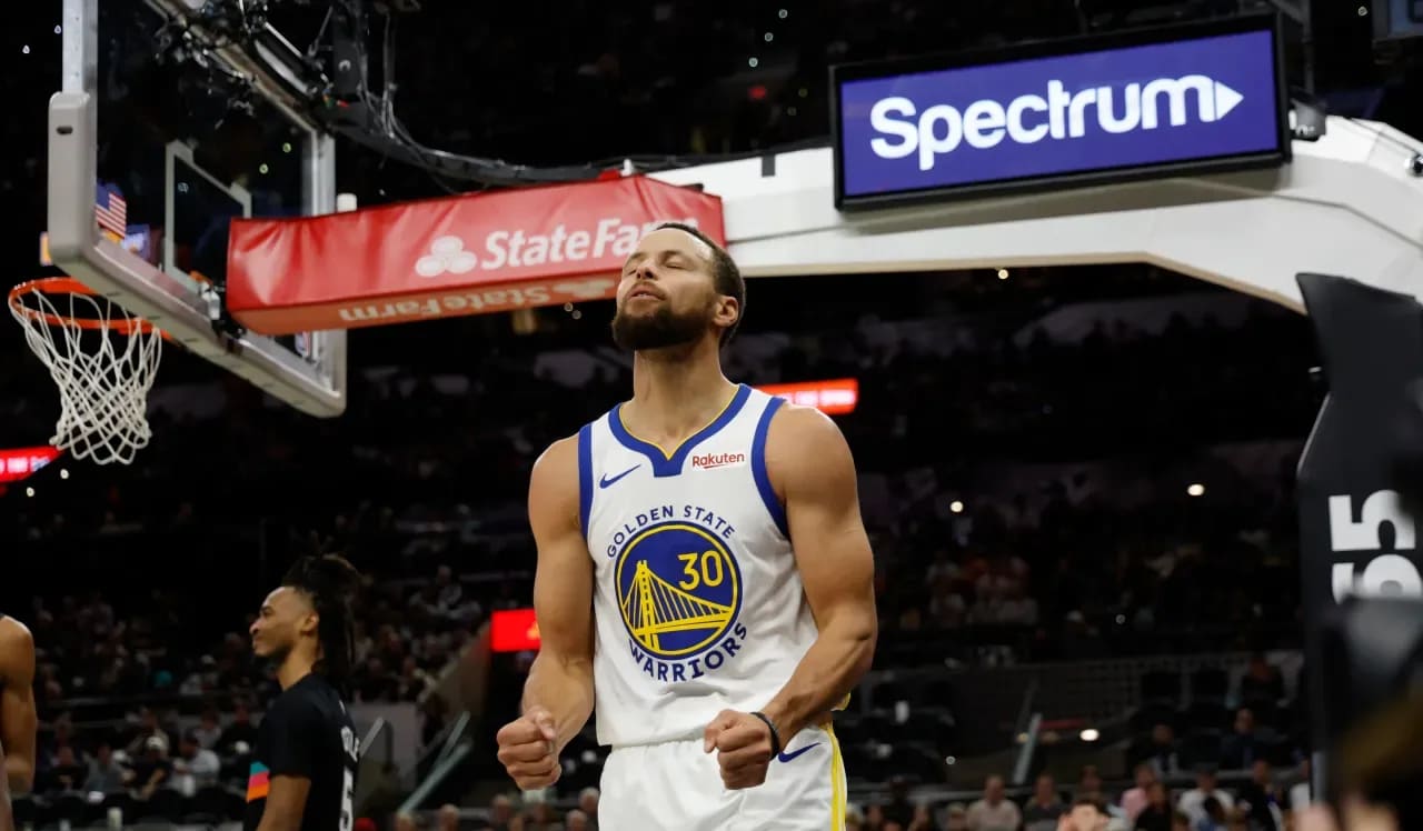 Steph Curry Slips Back Into Nike After Under Armour Split: CEO Elliott ...