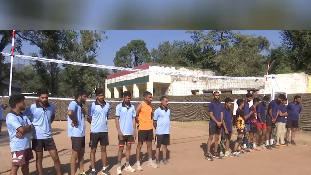 Indian Army hosts volleyball tourney in Rajouri to tackle drug menace