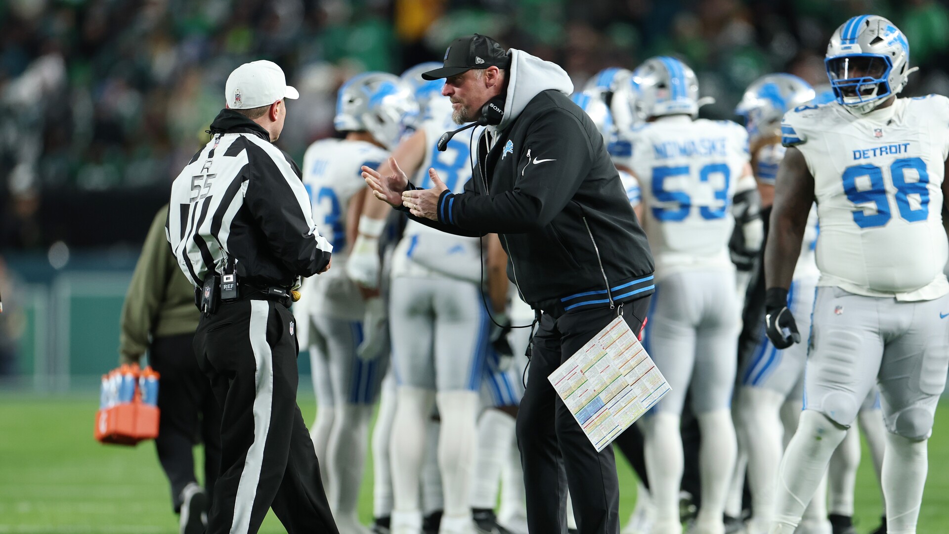 Referee Alex Kemp defends "absolutely terrible" pass interference call ...