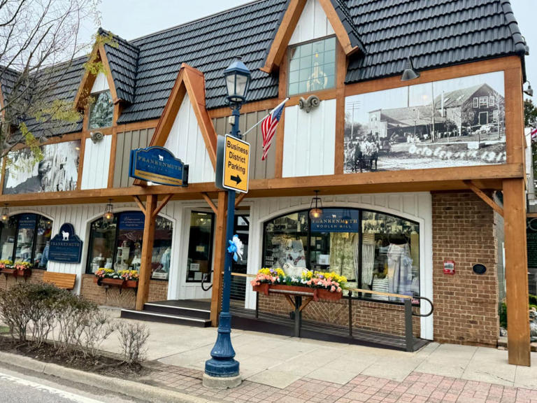 Cool Michigan Towns You Won't Want to Miss