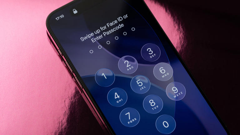 Forgot Your iPhone's Passcode? Here's How To Start Your Phone In ...