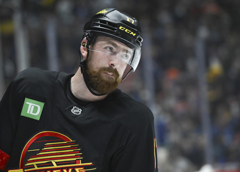 Filip Hronek’s agent says it’s ‘wasted air’ to discuss the Canucks ...