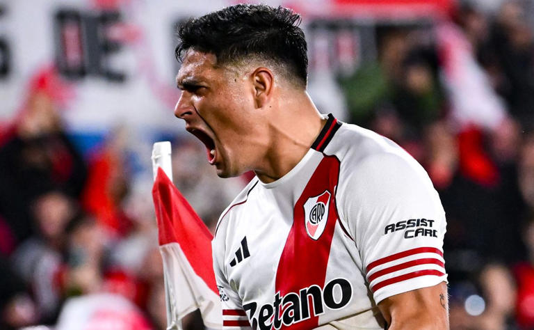 Los hinchas de River le bajaron el pulgar a Driussi y piden por Ruberto ...