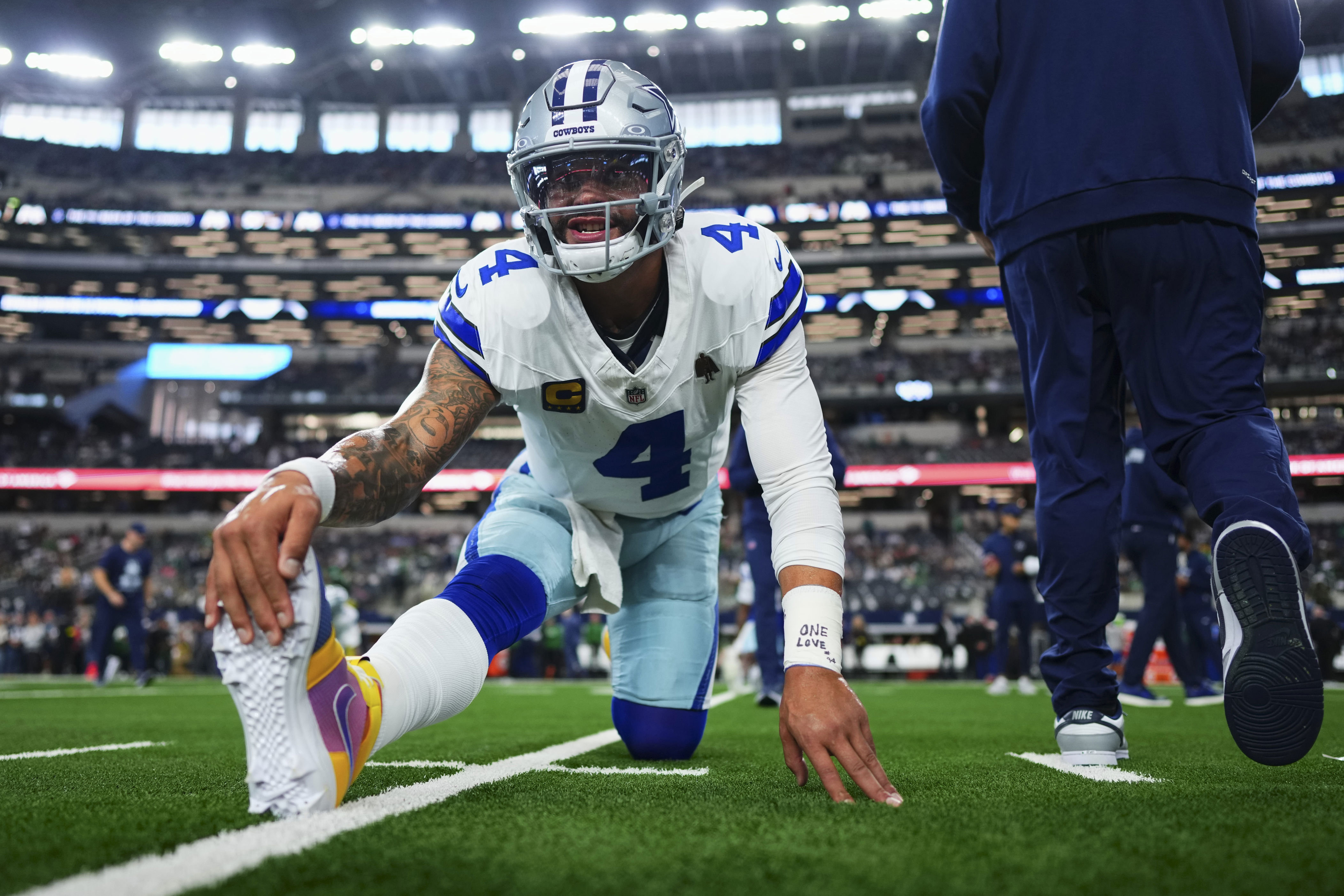 Cowboys vs. Eagles first quarter recap: Dallas down 14-0 early