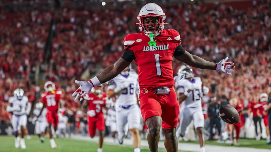 Louisville fans erupt as Isaac Brown's mother sparks buzz for a ...