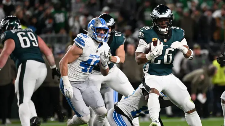 Eagles' offense keeps running into Saquon Barkley problem that cost ...