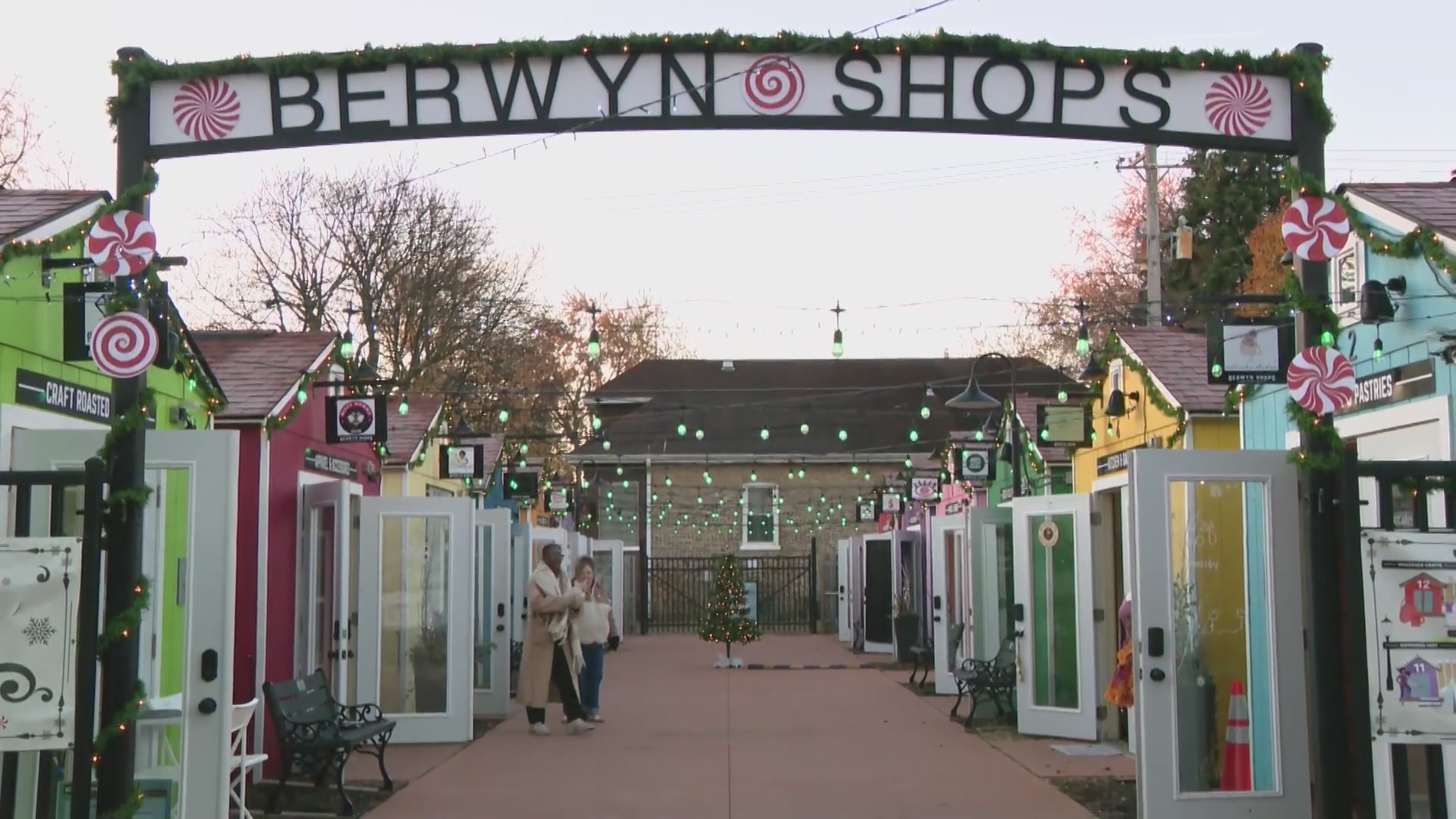 Weekend Break: Holidays at the Berwyn Shops