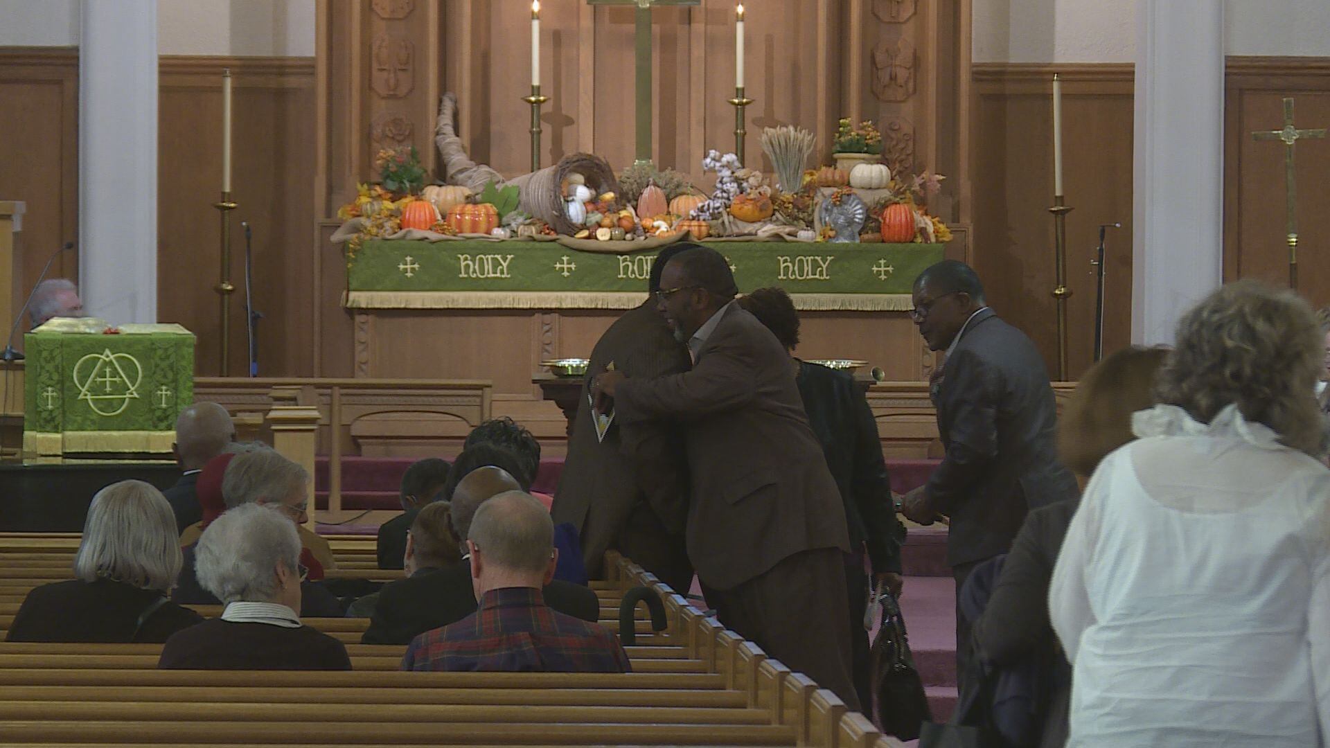Pitt County churches hold community pre-Thanksgiving service