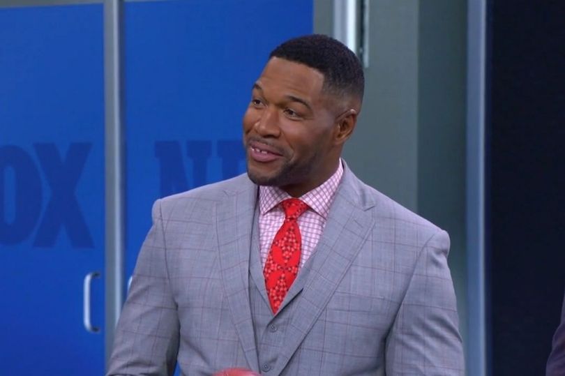 Michael Strahan roasts Terry Bradshaw after FOX NFL Sunday throw that ...