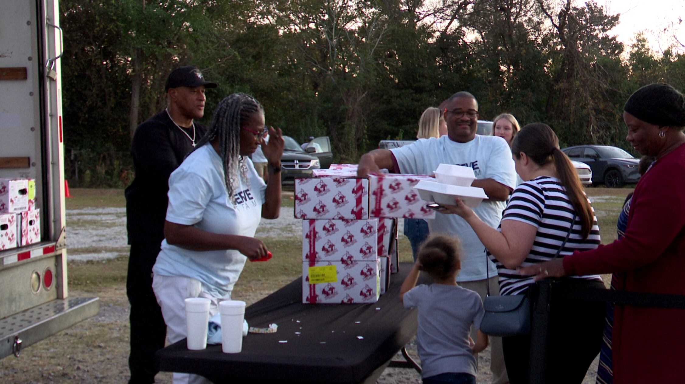 Augusta Dream Center gives away turkeys to those in need