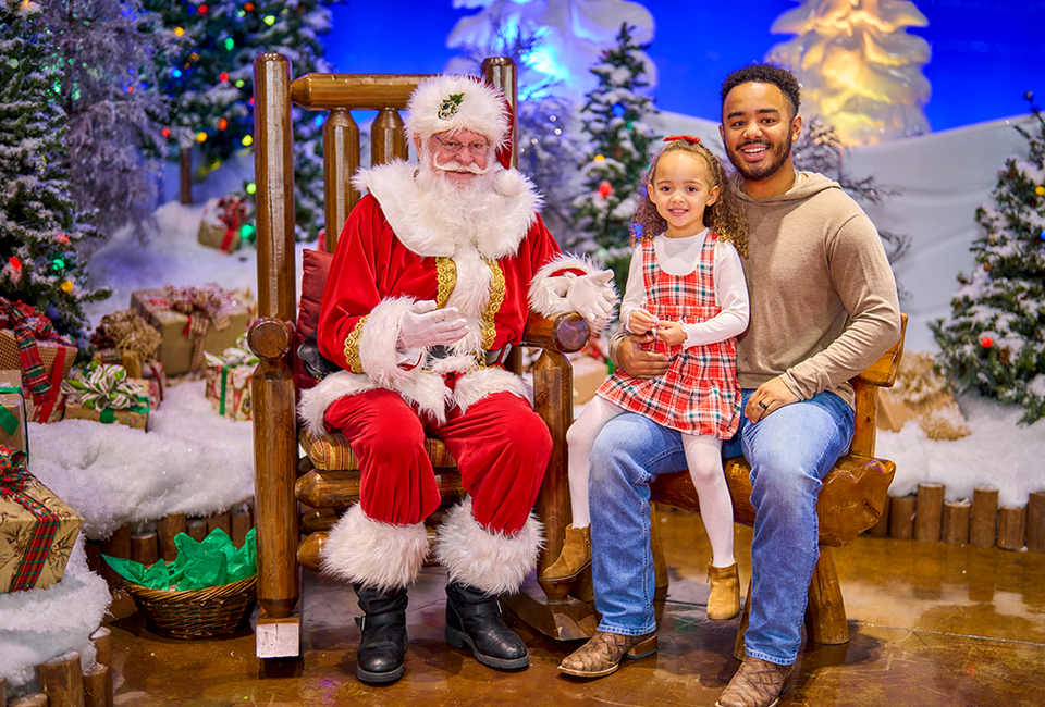 27 Free Holiday and Christmas Events in Houston for Kids