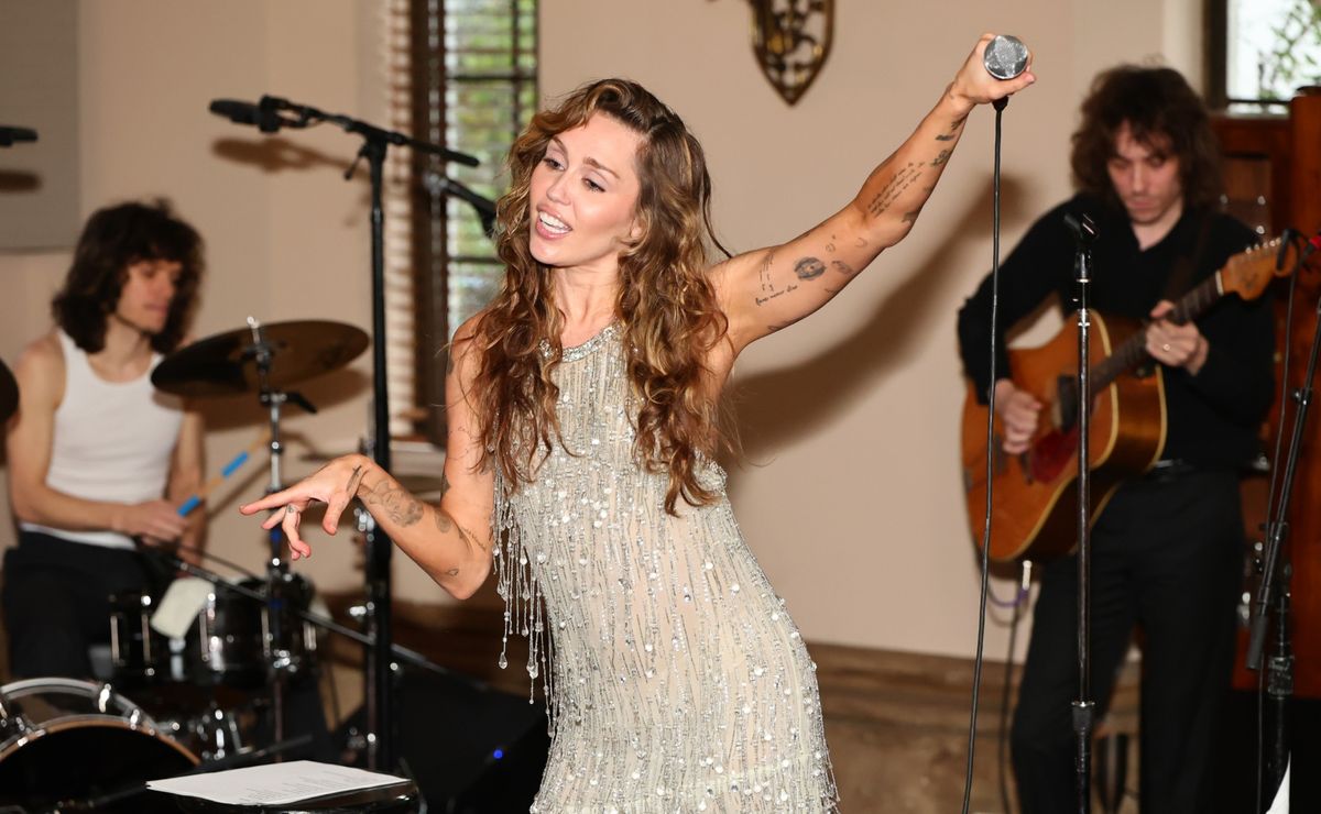 Miley Cyrus Celebrates Her 33rd Birthday: From Disney to Cultural Icon