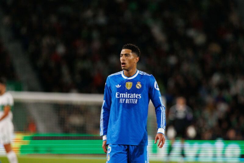 Evan Ferguson scores first Serie A goal as Roma go clear at the top