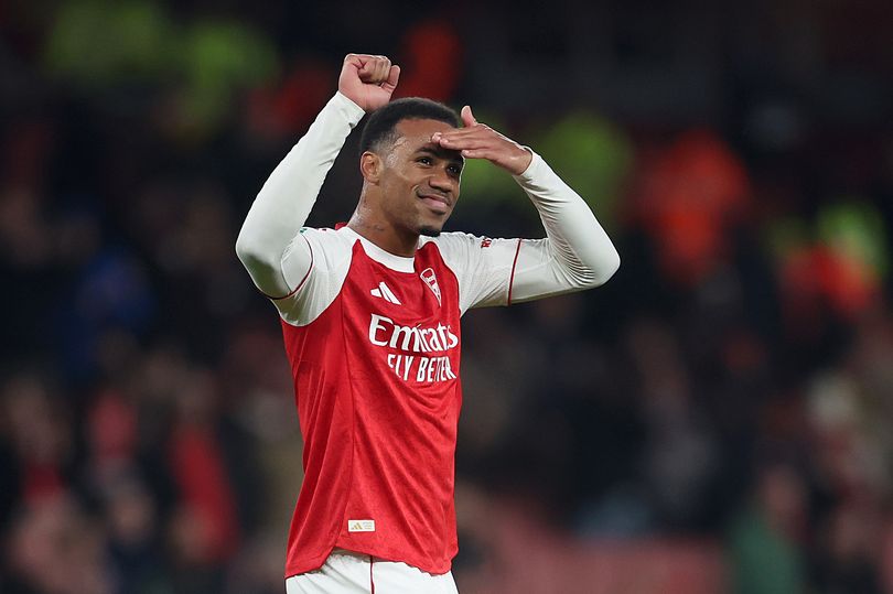 Gabriel hits back at Tottenham star as Arsenal run into £65m problem ...