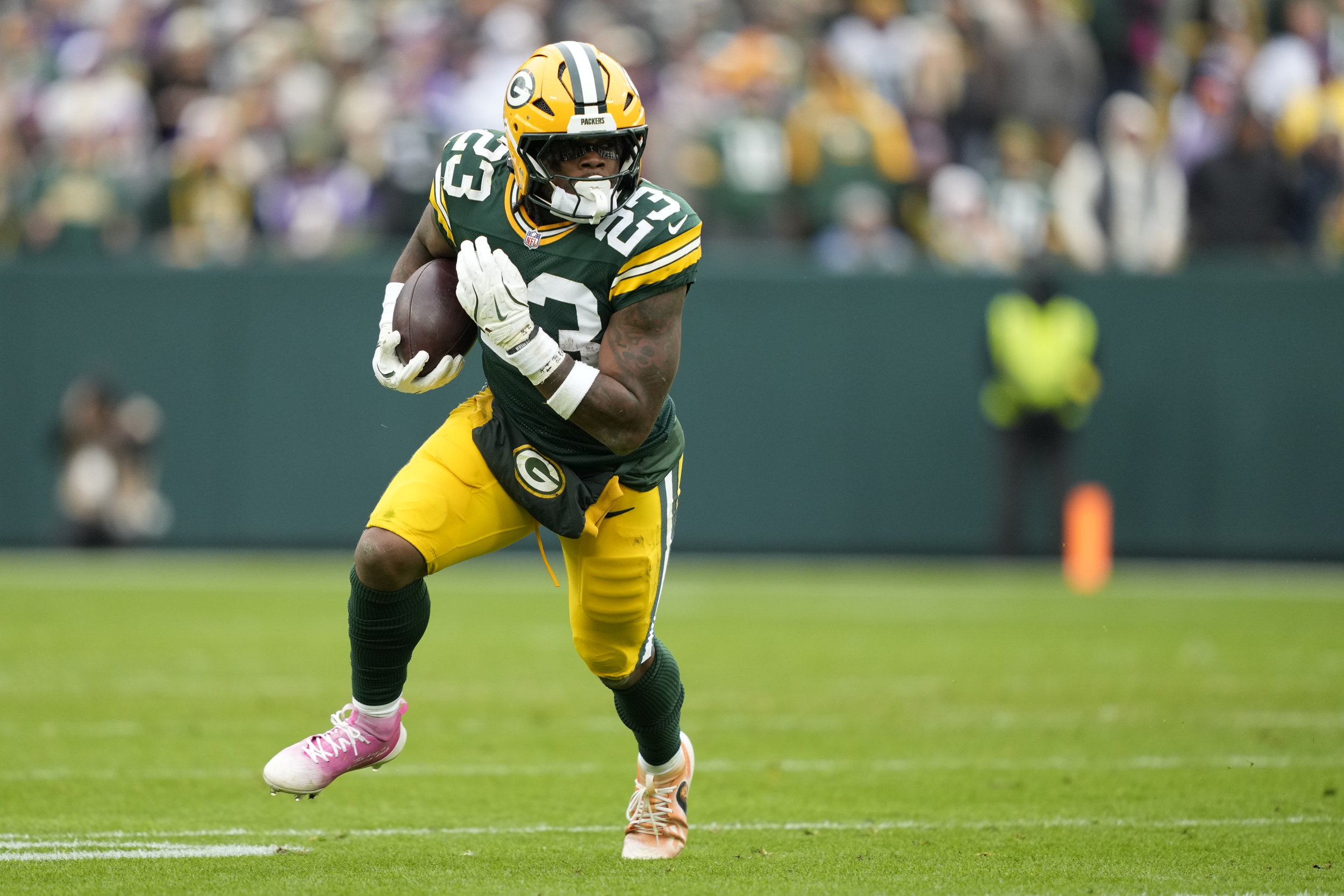 Emanuel Wilson shines in first start as Packers dominate Vikings