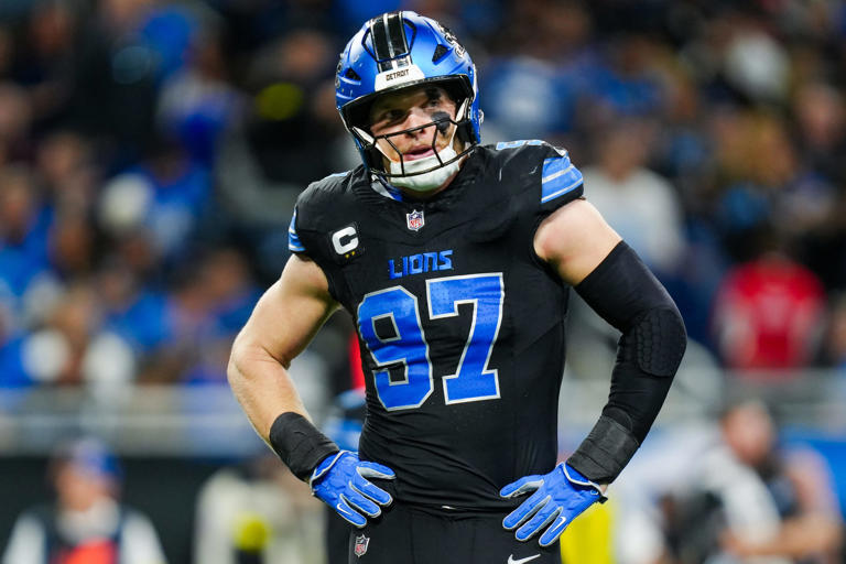 Lions vs Cowboys game prediction, key matchups, who has the edge