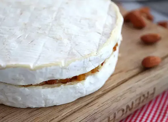 Stuffed brie with apricots and almonds