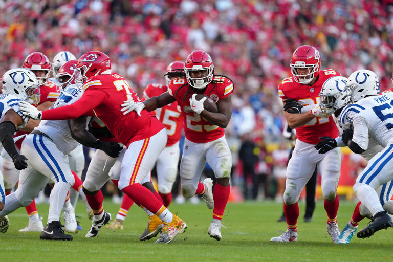 Chiefs rally from 11-point deficit to beat Colts 23-20 in OT on ...