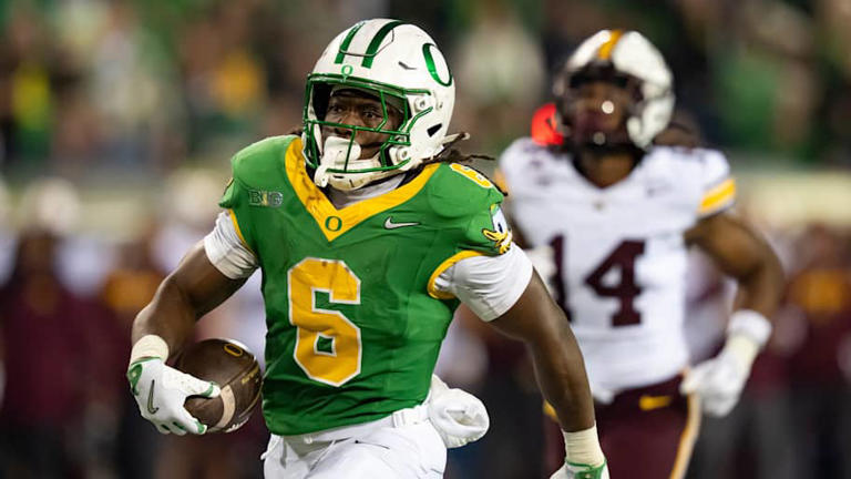 Oregon Senior Noah Whittington Shares Rare Emotional Tribute to Dan Lanning