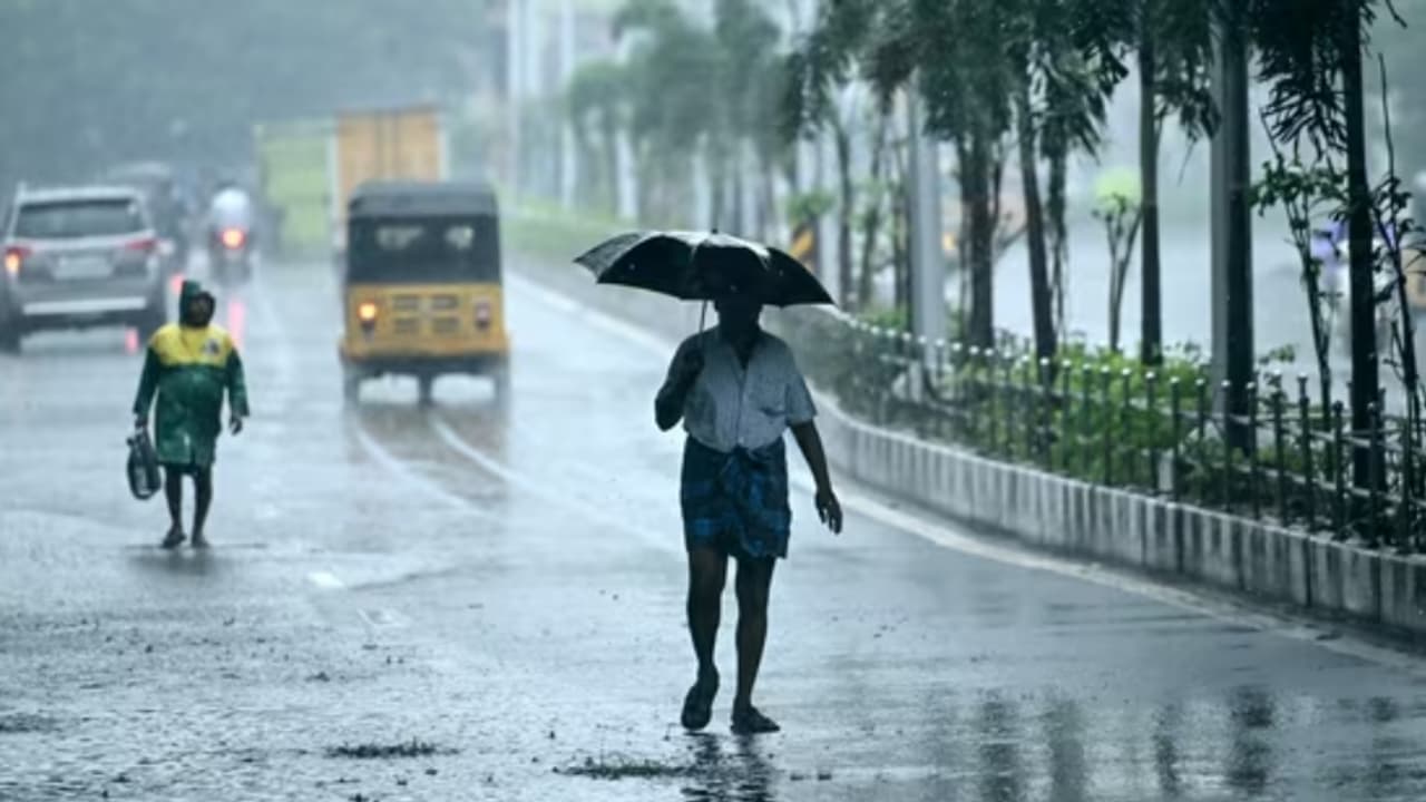 Chennai weather latest update: Chennai and delta districts brace for ...