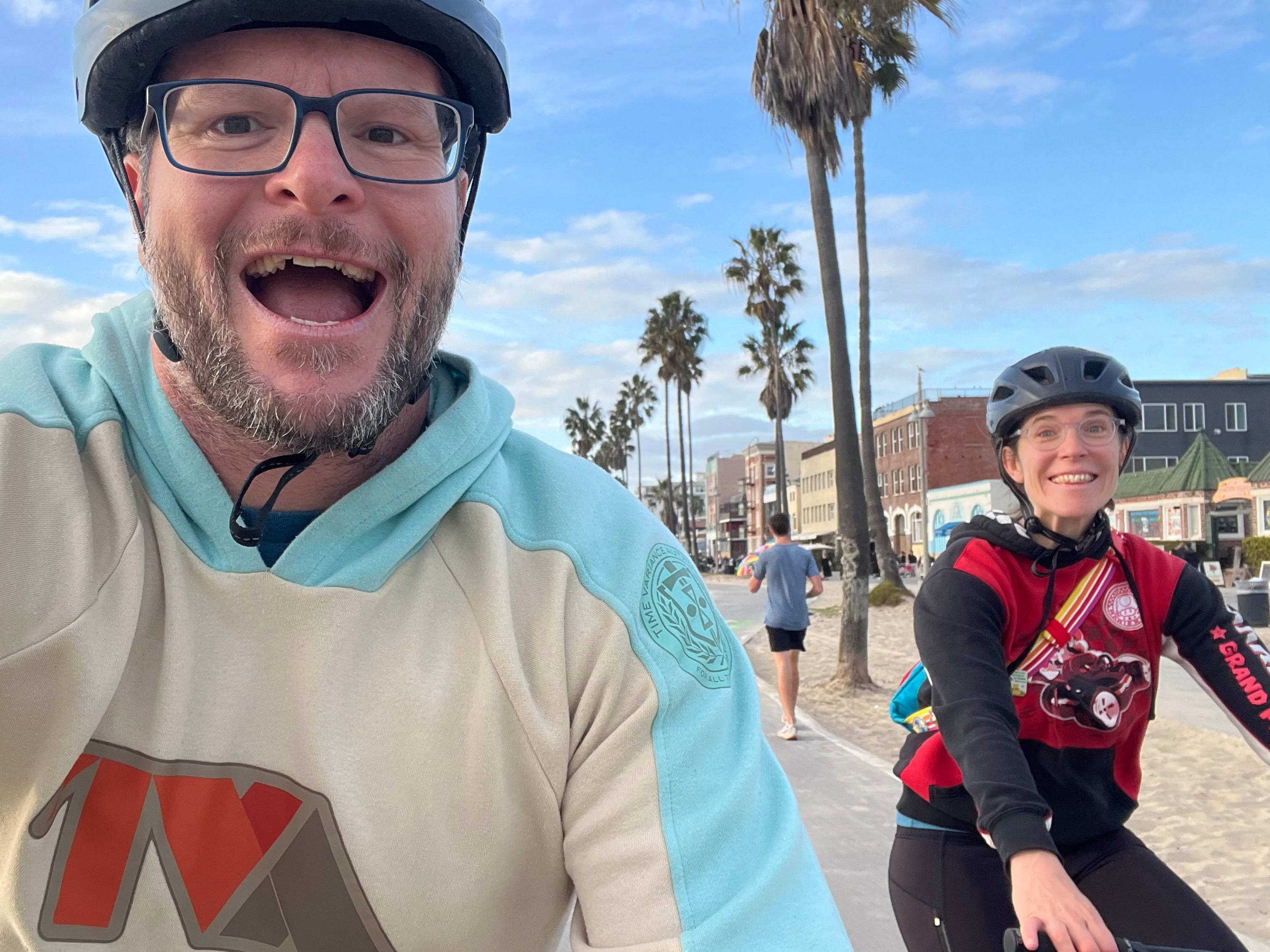 We're financially independent millennials. Here are 5 tips for Gen Zers who want to do the same.