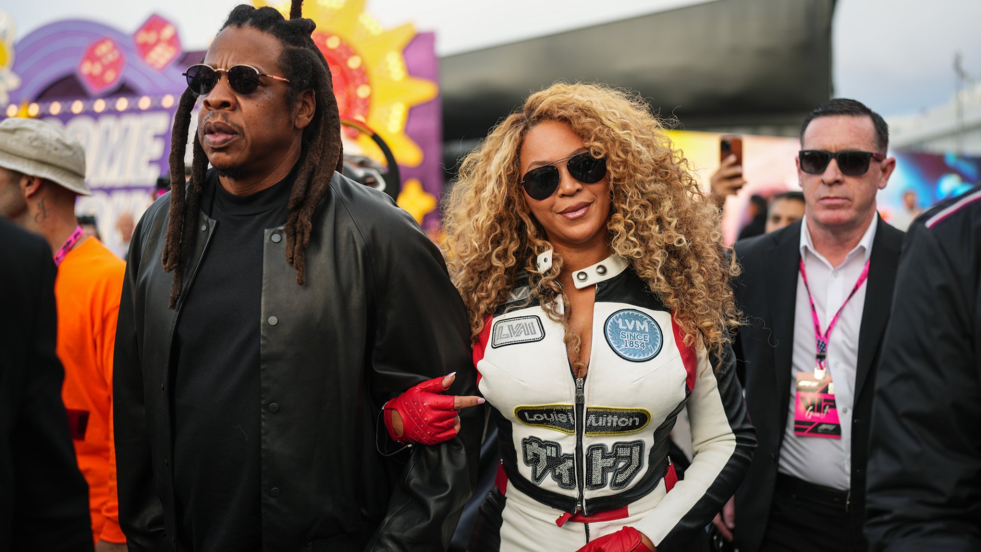 Beyoncé brilla con un traje de carreras personalizado en el Gran Premio ...