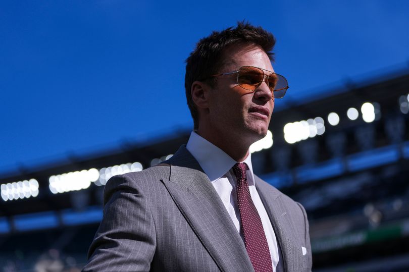 Tom Brady's near 'N-word' slip-up during Cowboys-Eagles sends internet ...