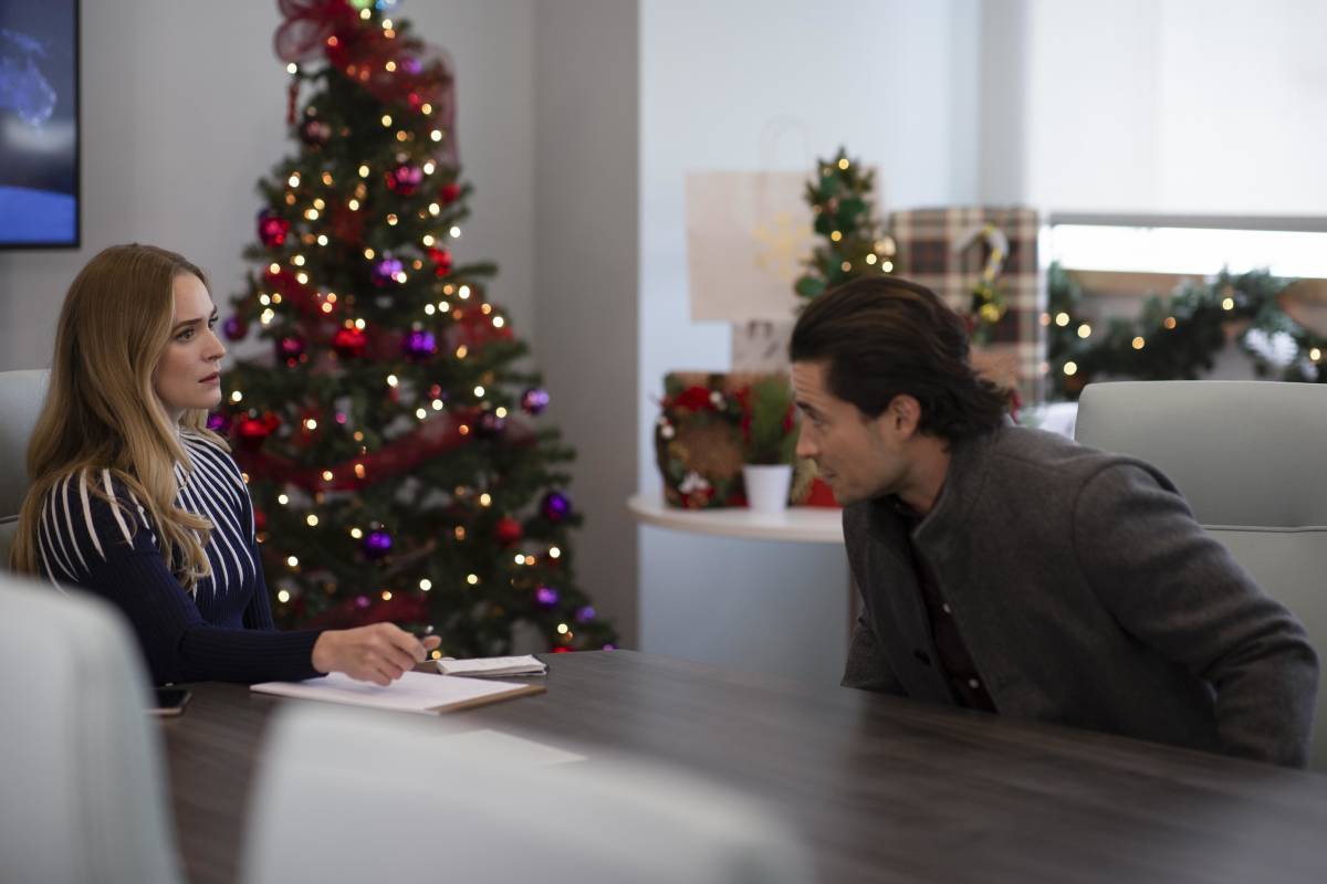 Great American Family just updated its 2025 Christmas movie lineup for ...