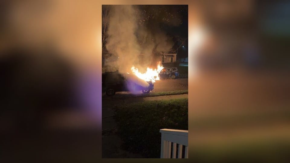 Woman says 2 of her cars intentionally set on fire in Dayton neighborhood