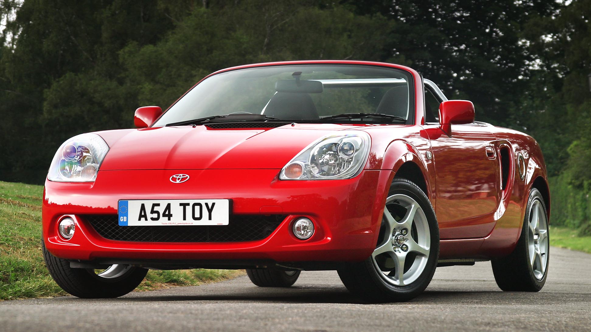 Thrills without the bills: the Mk3 Toyota MR2