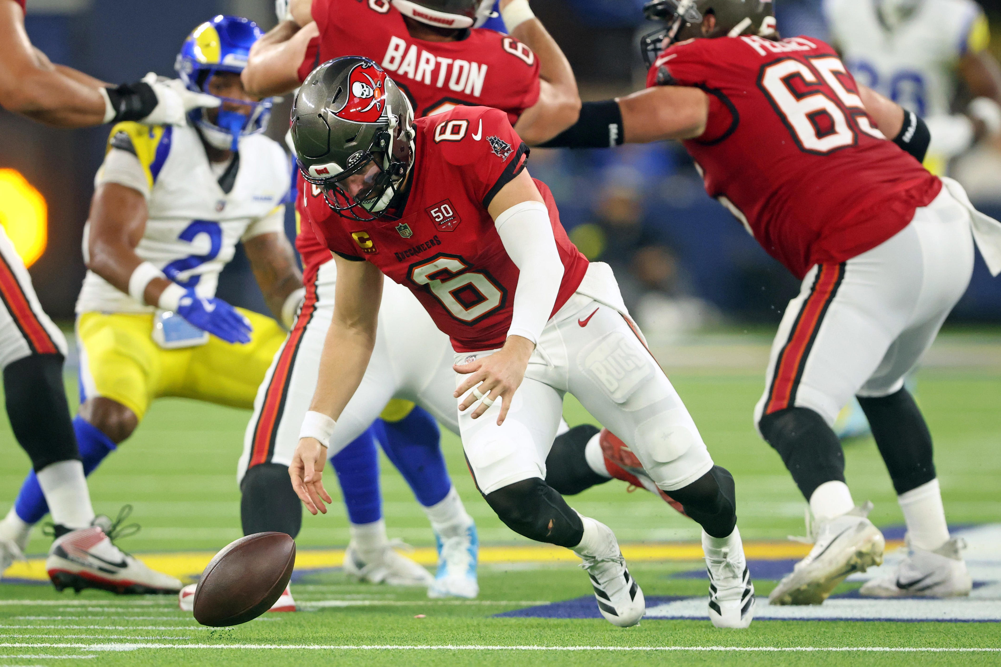 Are the Panthers now in 1st place in the NFC South after the Buccaneers ...