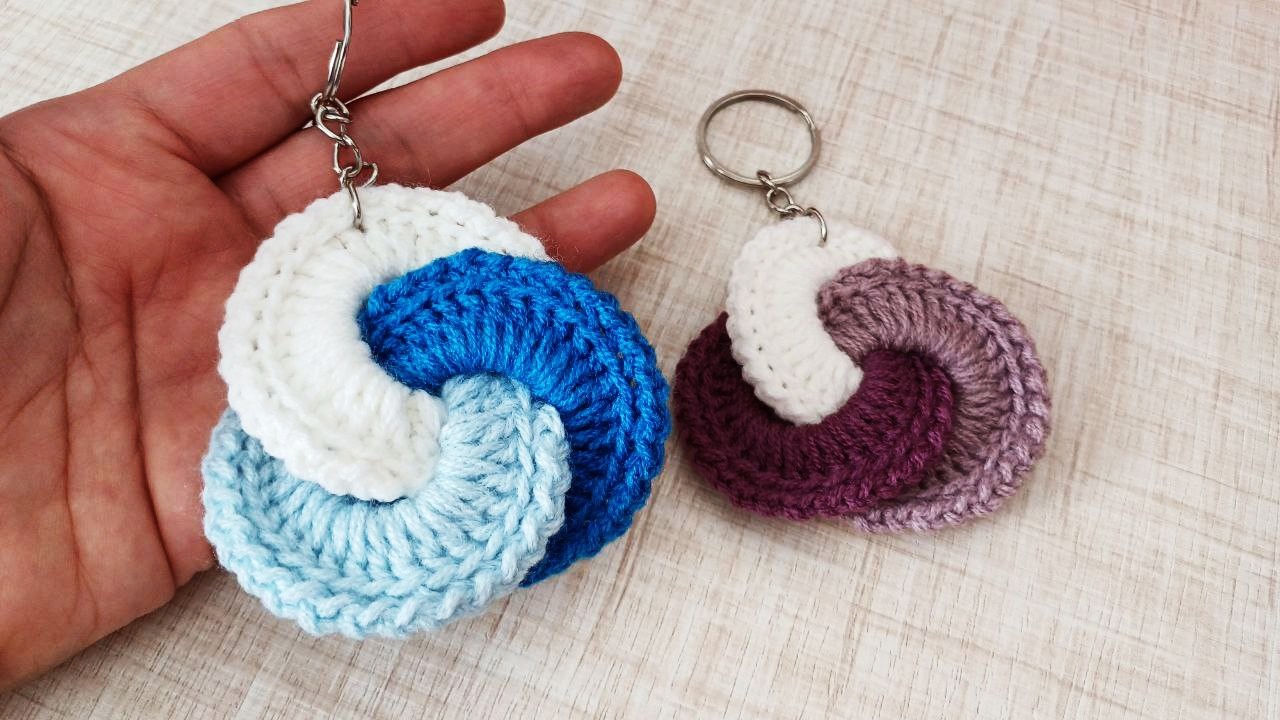 Quick and Easy Crochet Keychain Pattern for Beginners