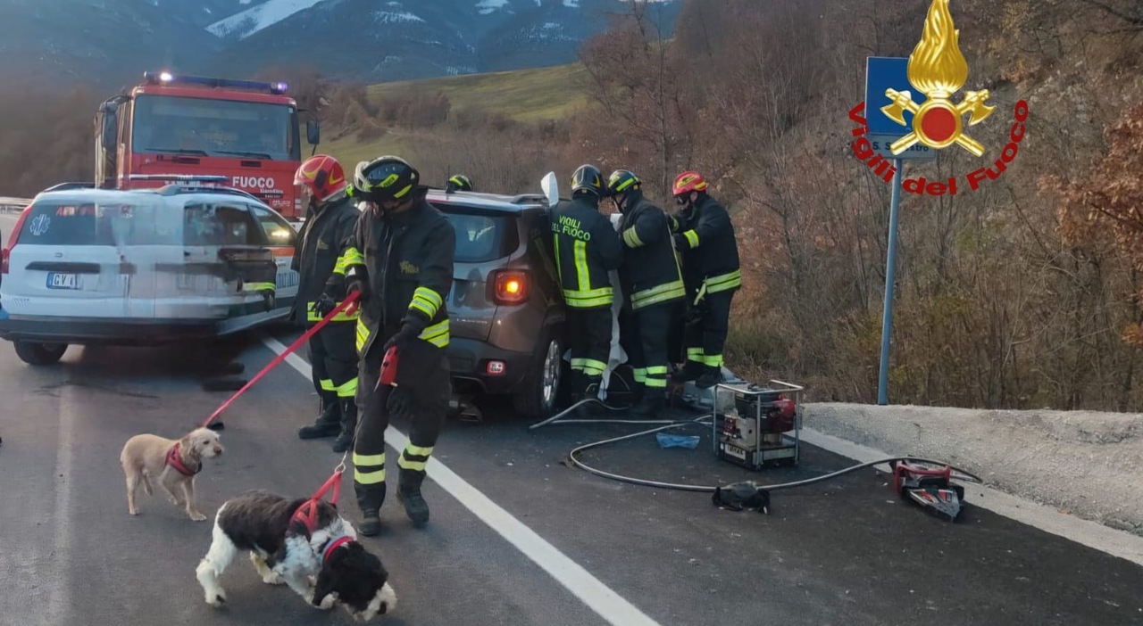 Rieti, auto contro il guardrail sulla Salaria: morto Adriano Franchi ...