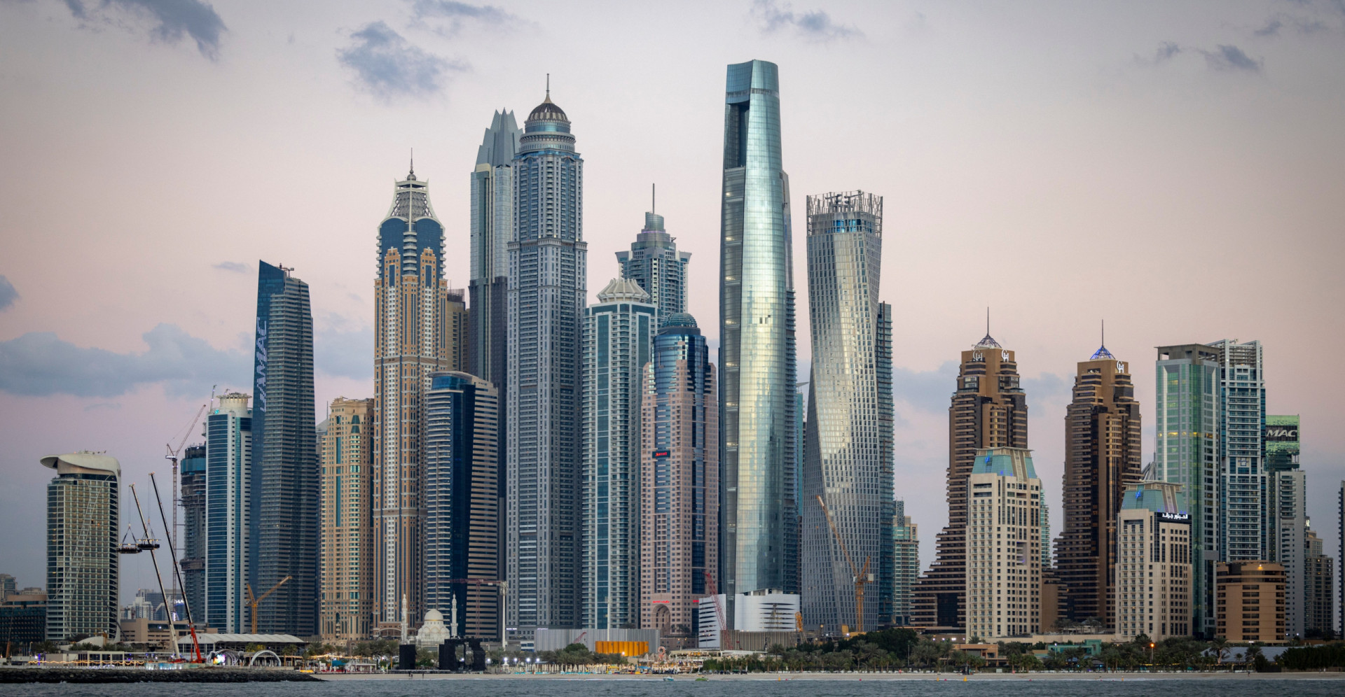World's tallest hotel opens in Dubai