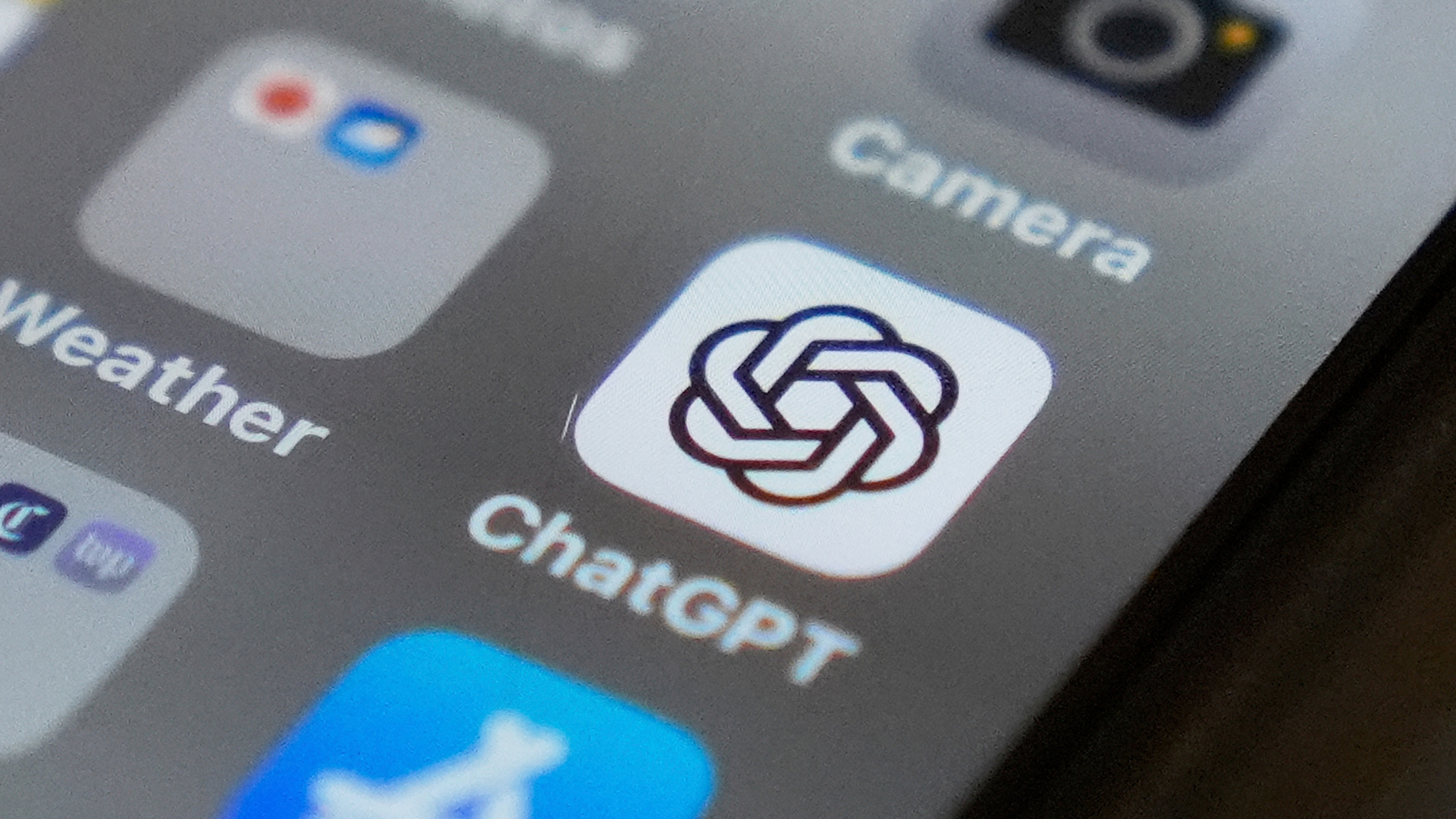 How AI could be Santa's little helper this holiday shopping season