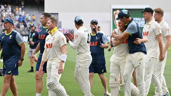Sunil Gavaskar's brutal rant after Ashes Test is done and dusted in 2 ...