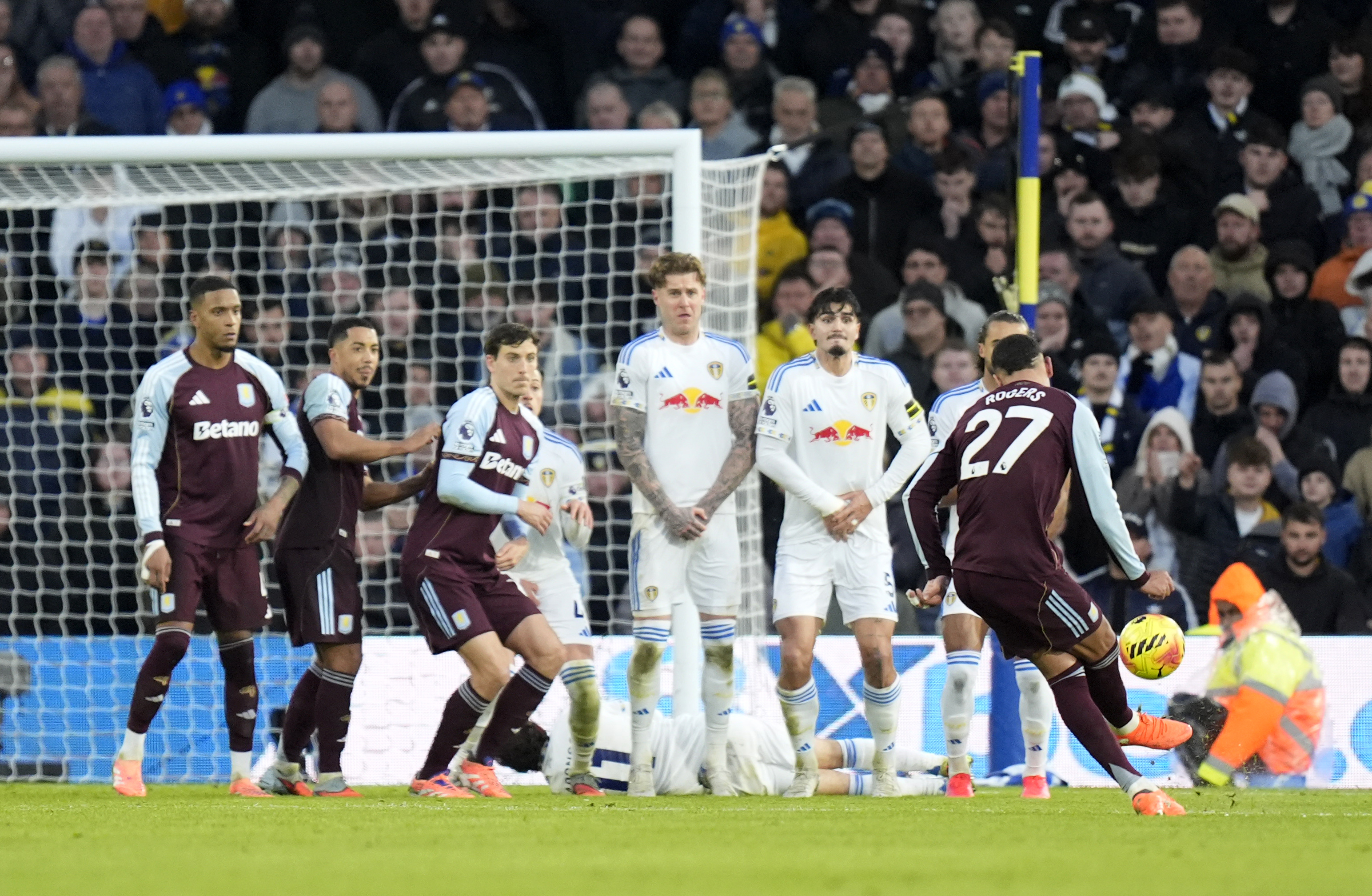 Monday’s briefing: Eze does it for Arsenal and Rogers shows England class