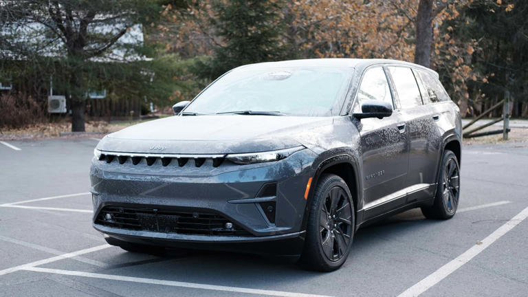 The Jeep Wagoneer S is not getting a 2026 model. Here’s why