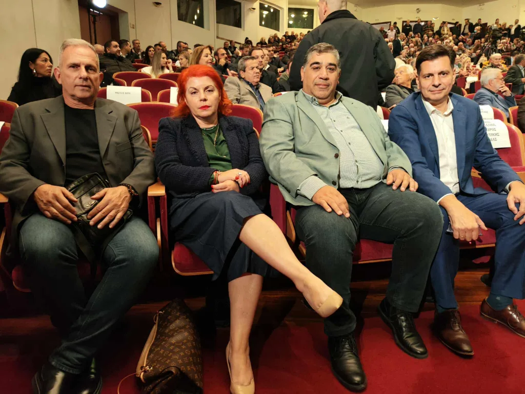 Πάτρα: Εμφάνιση-έκπληξη Ψωμά στην Περιφερειακή Συνδιάσκεψη του ΠΑΣΟΚ ...