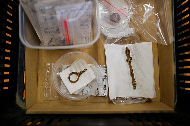'Truly rare': Archaeologists uncover 1,700-year-old Roman tomb in Budapest