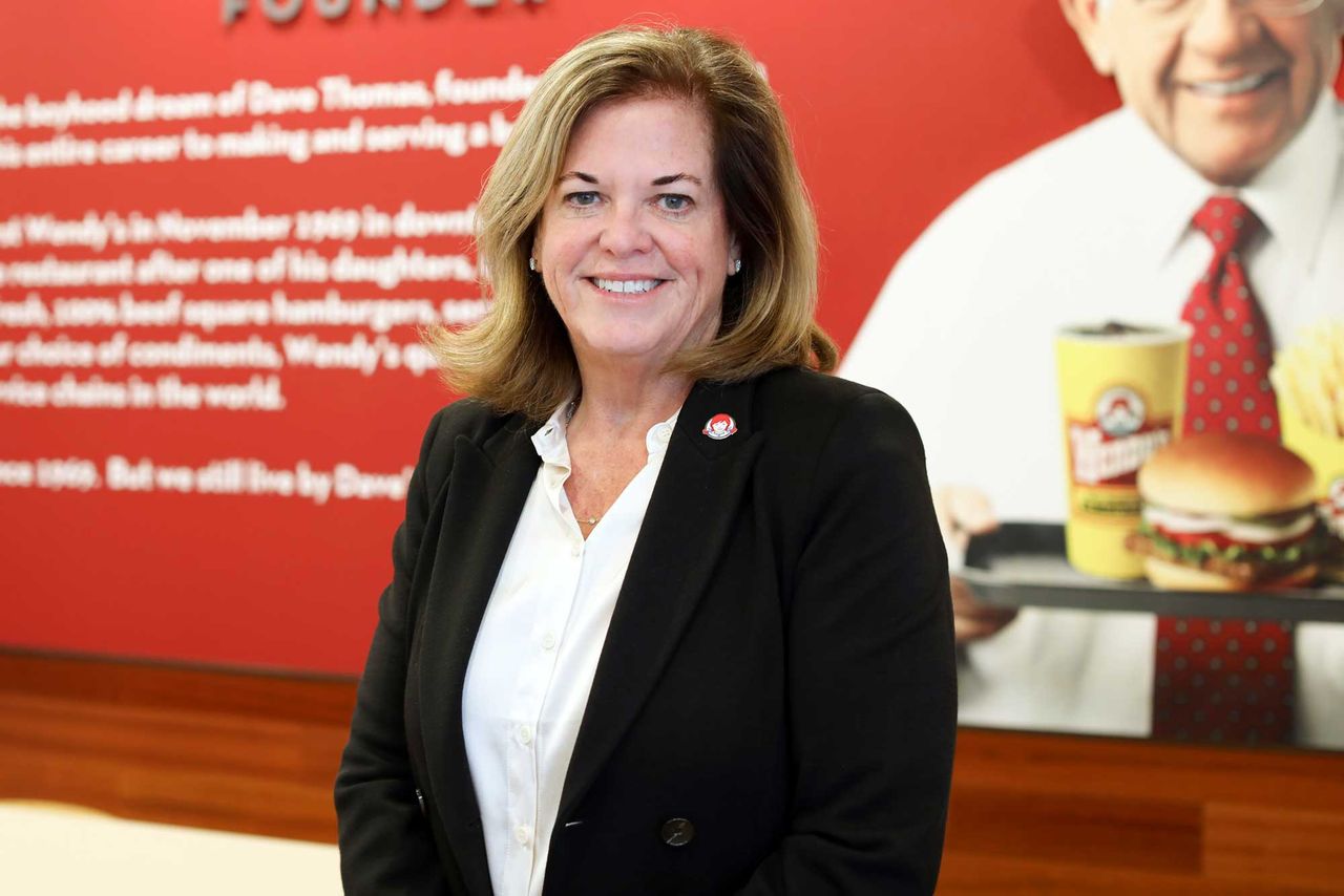 At Age 8, Wendy Thomas Became the Face of a National Fast Food Chain ...