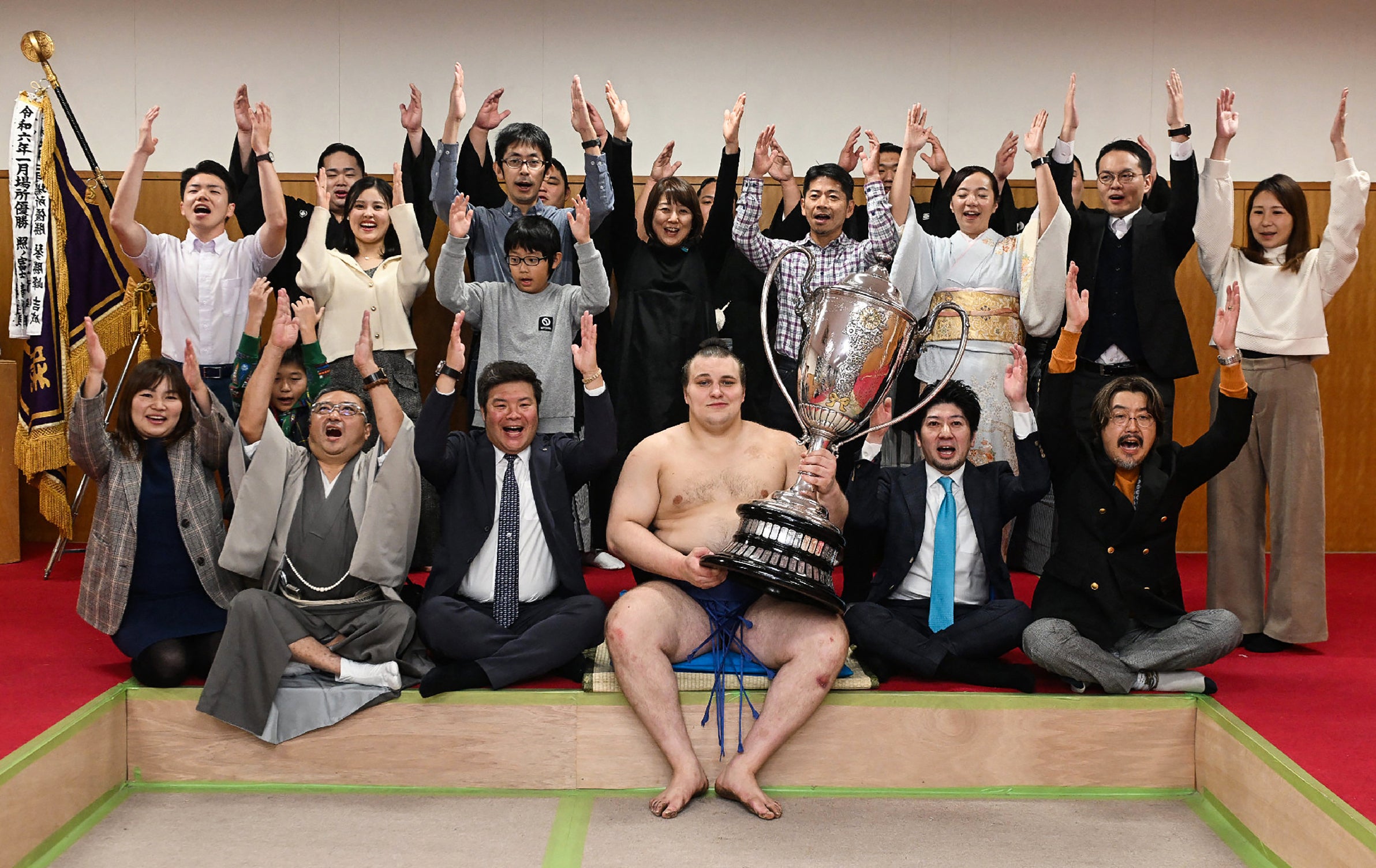 Ukrainian refugee wins elite sumo championship in Japan