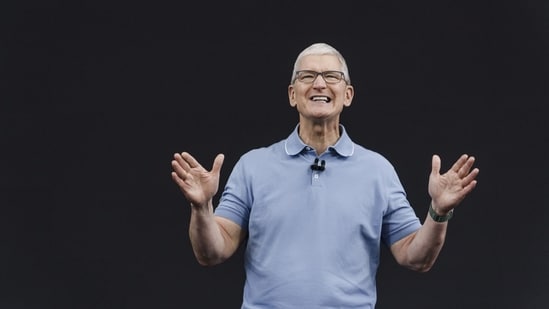 Is Apple CEO Tim Cook planning to step down next year? Here’s a rundown ...