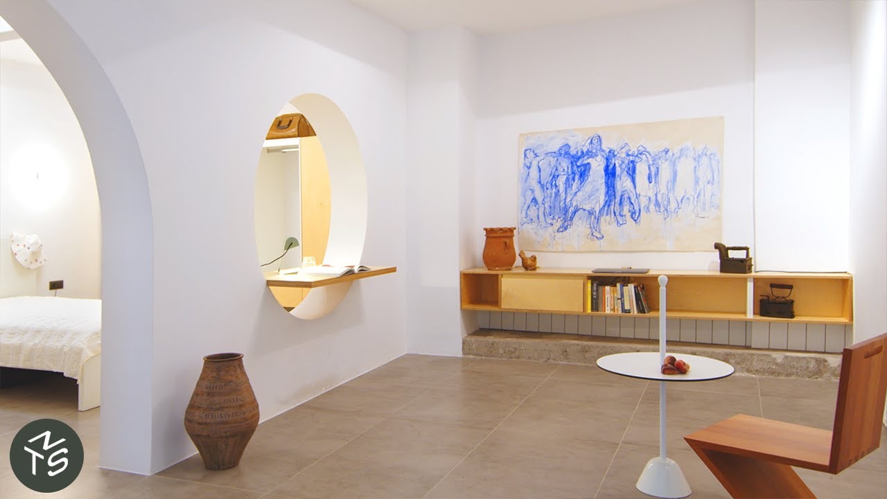 How this underground space became a bright Lycabettus Hill studio