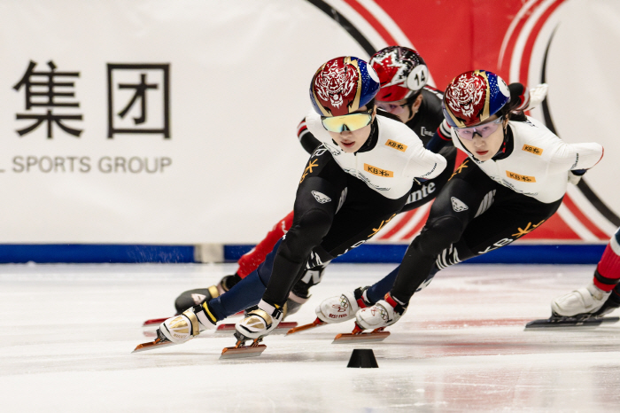 Golden sprint, successful! Short track Kim Ki-li, two-time world tour ...