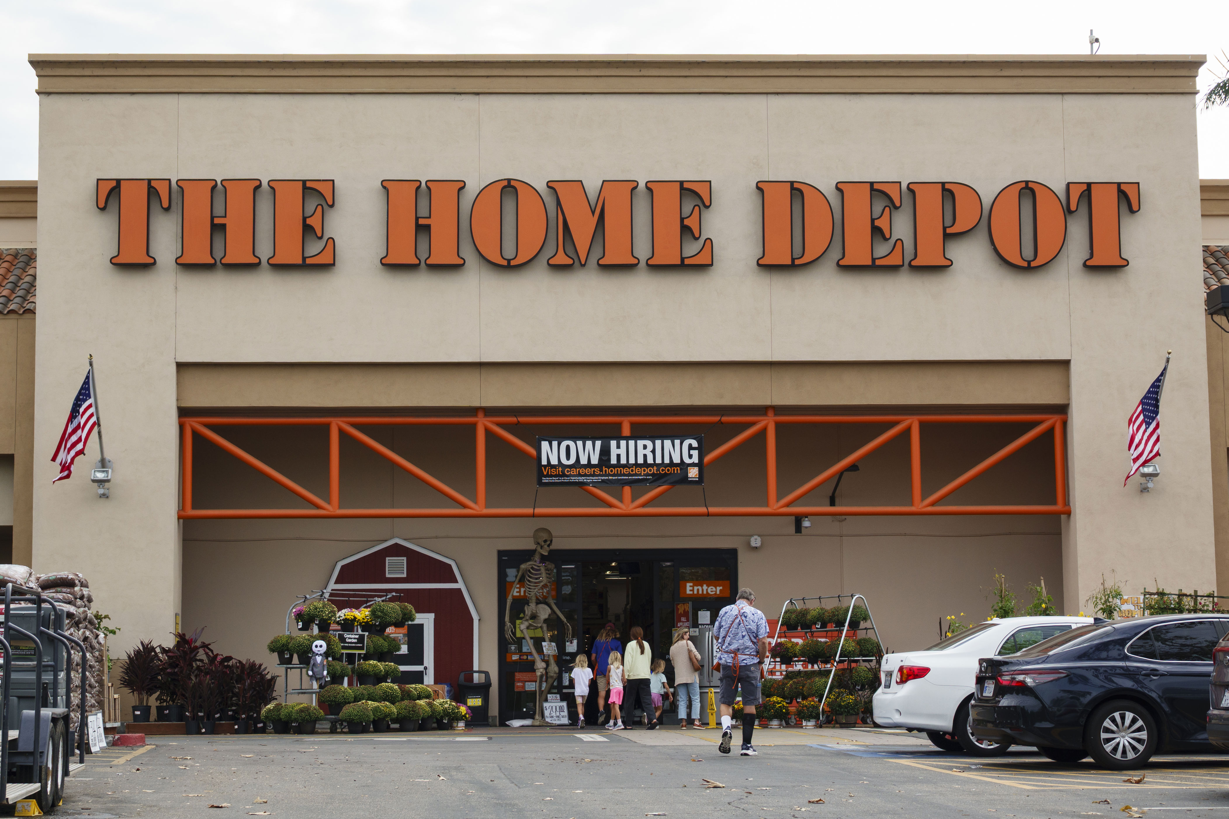 Home Depot responds to Thanksgiving boycott