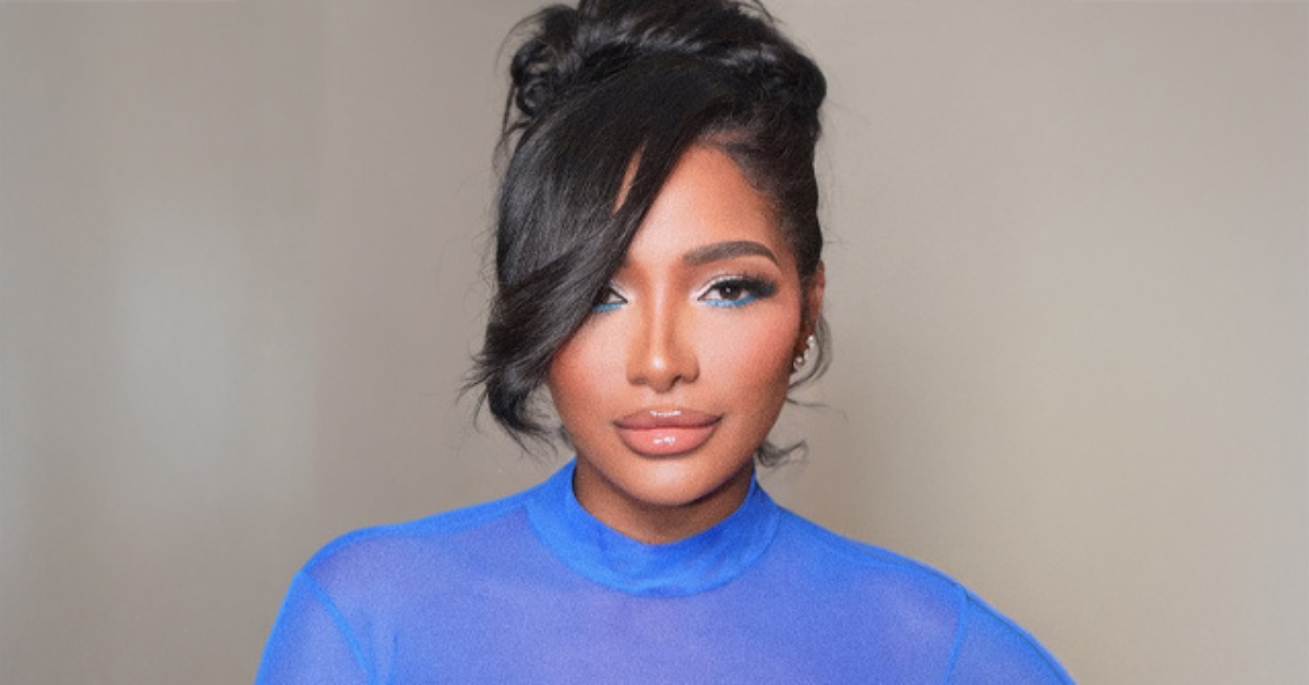 A Peek Inside Her Agenda: Kelly Lyles