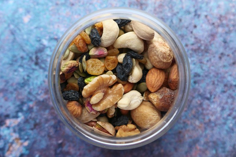 13 Airport Snacks Seasoned Travelers Always Grab Before Boarding
