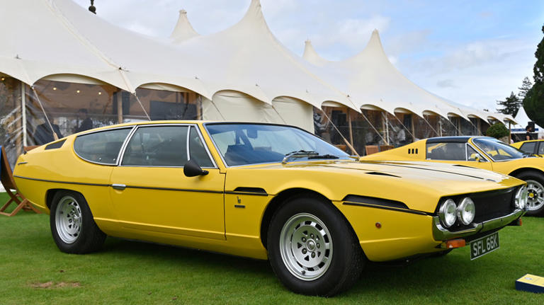 5 Out-Of-Sight Supercars From The 1970s