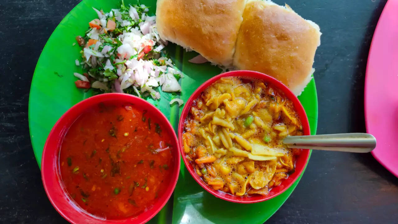 10 Indian breakfasts that are high in protein and under 300 calories